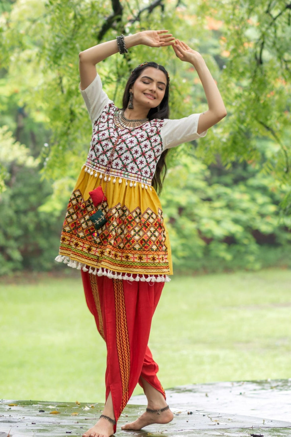 Gujarati Traditional Dresses for Womens
