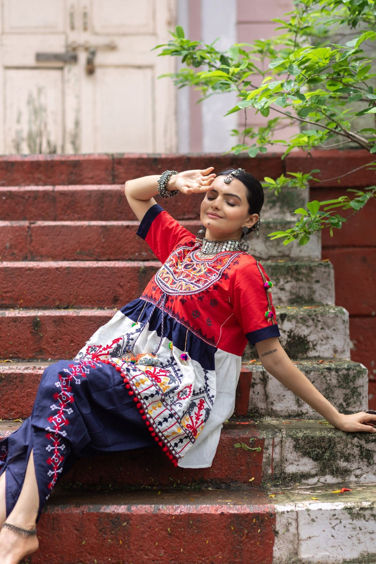 Gujarati Traditional Dresses for Womens